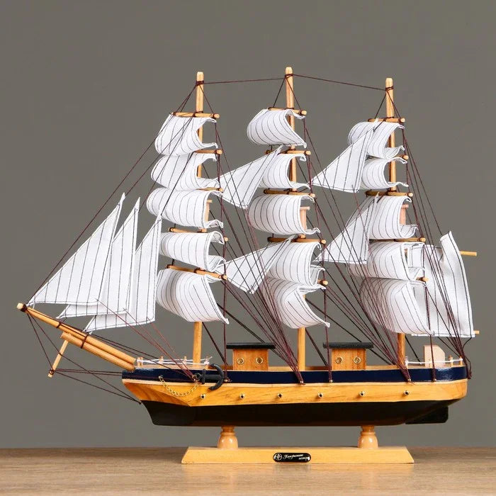 Three-masted confection ship model ship in late 1800 small – Metaphor